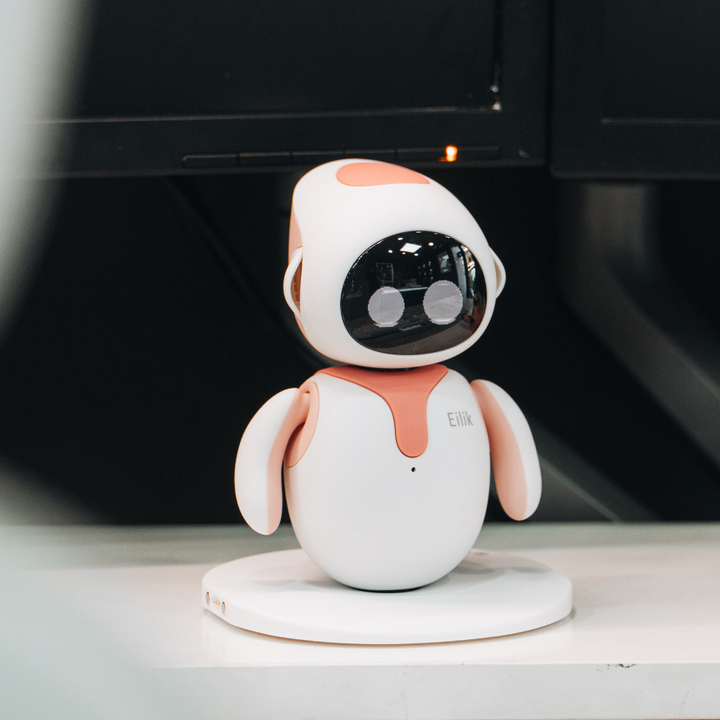 Robot Eilik - Robot tương tác đa cảm xúc ( HÀNG CÓ SẴN) – Mac Setups