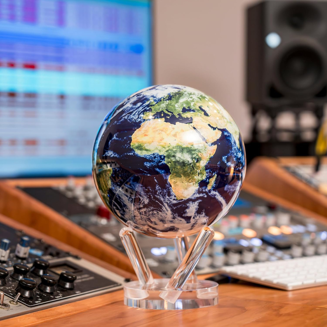 Mô Hình Quả Địa Cầu Tự Xoay - Earth with Clouds MOVA Globe – Mac Setups