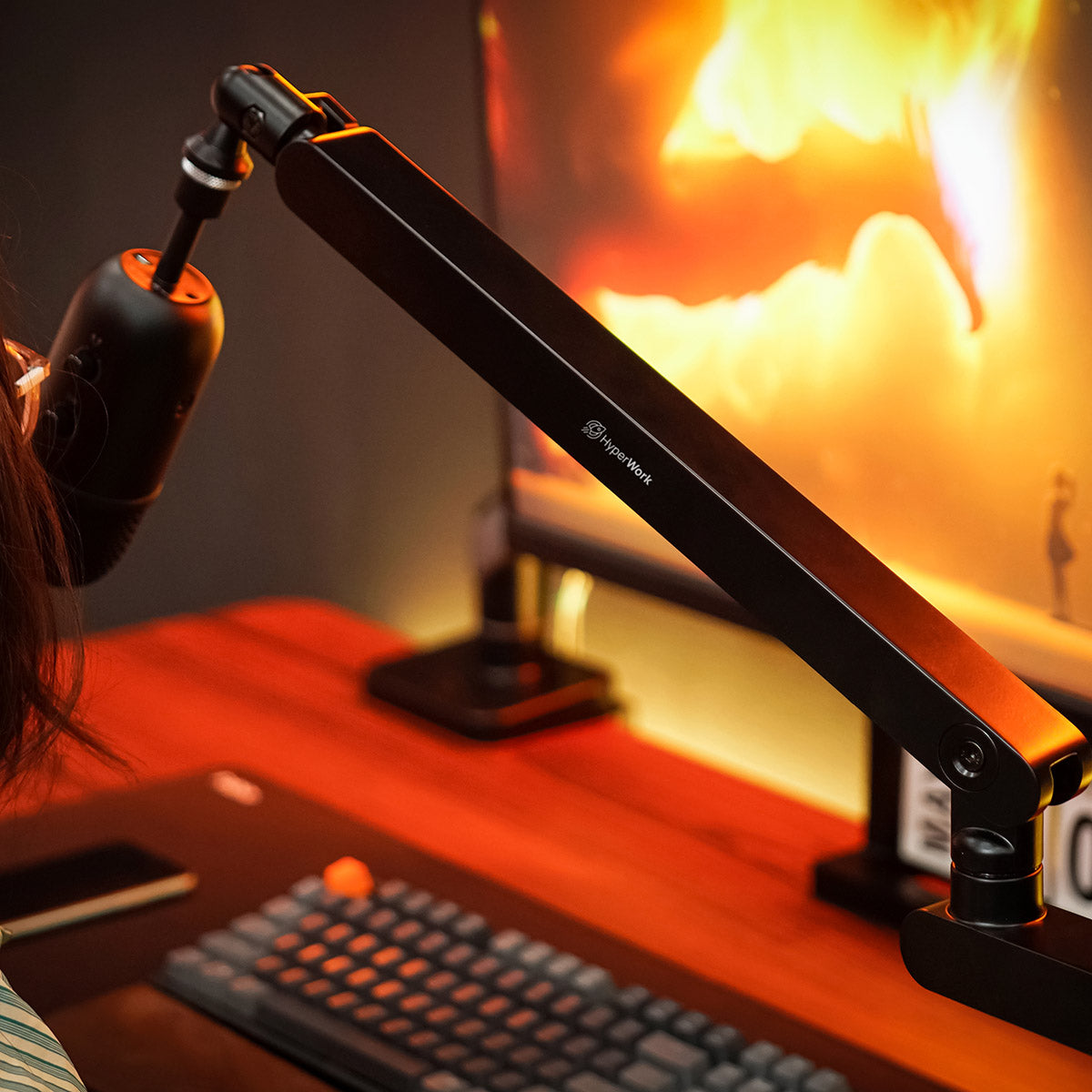 Giá Đỡ Microphone HyperWork MA-02 – Mac Setups