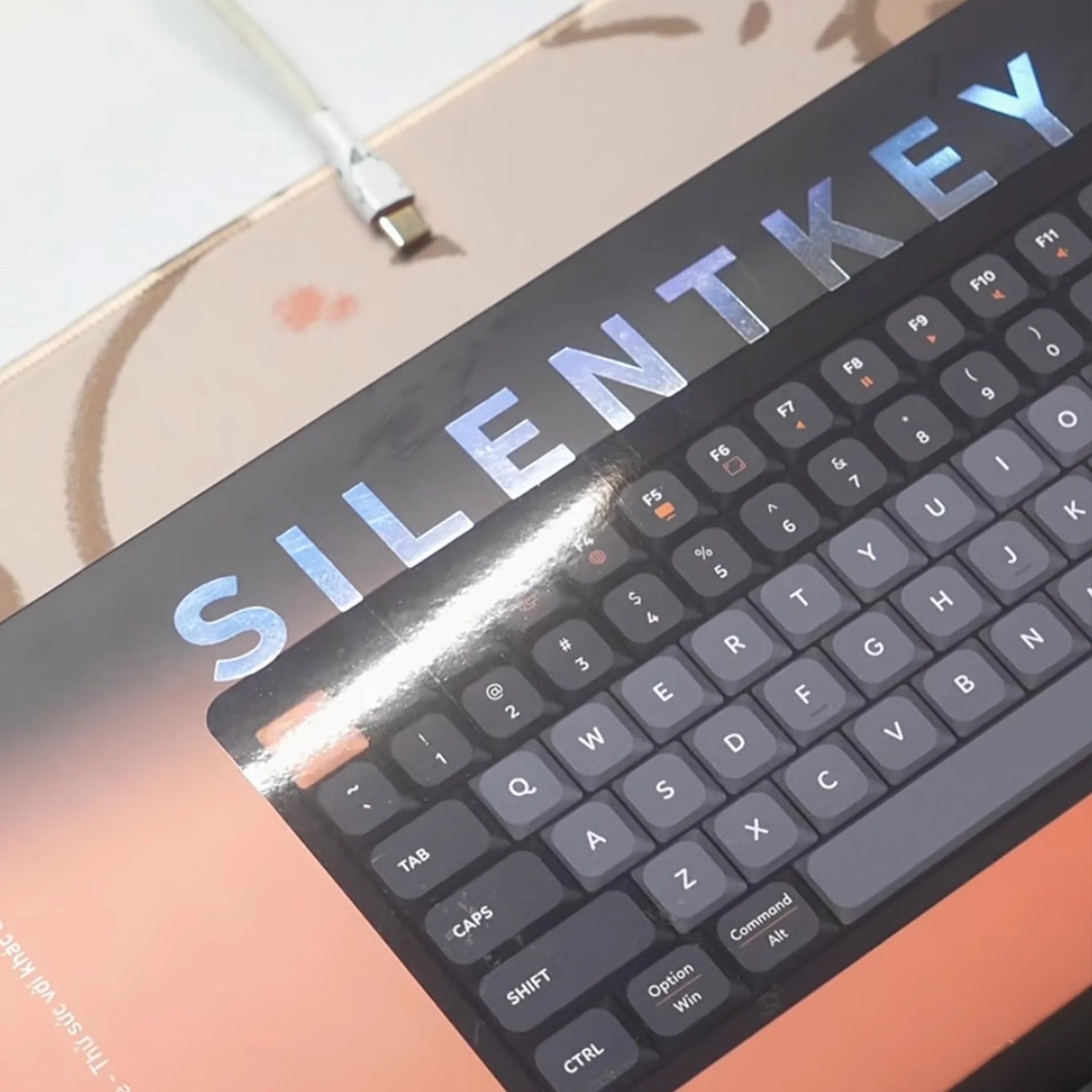 Bàn phím không dây HyperWork SilentKey | TS01 - Giải pháp gọn nhẹ, tối ...